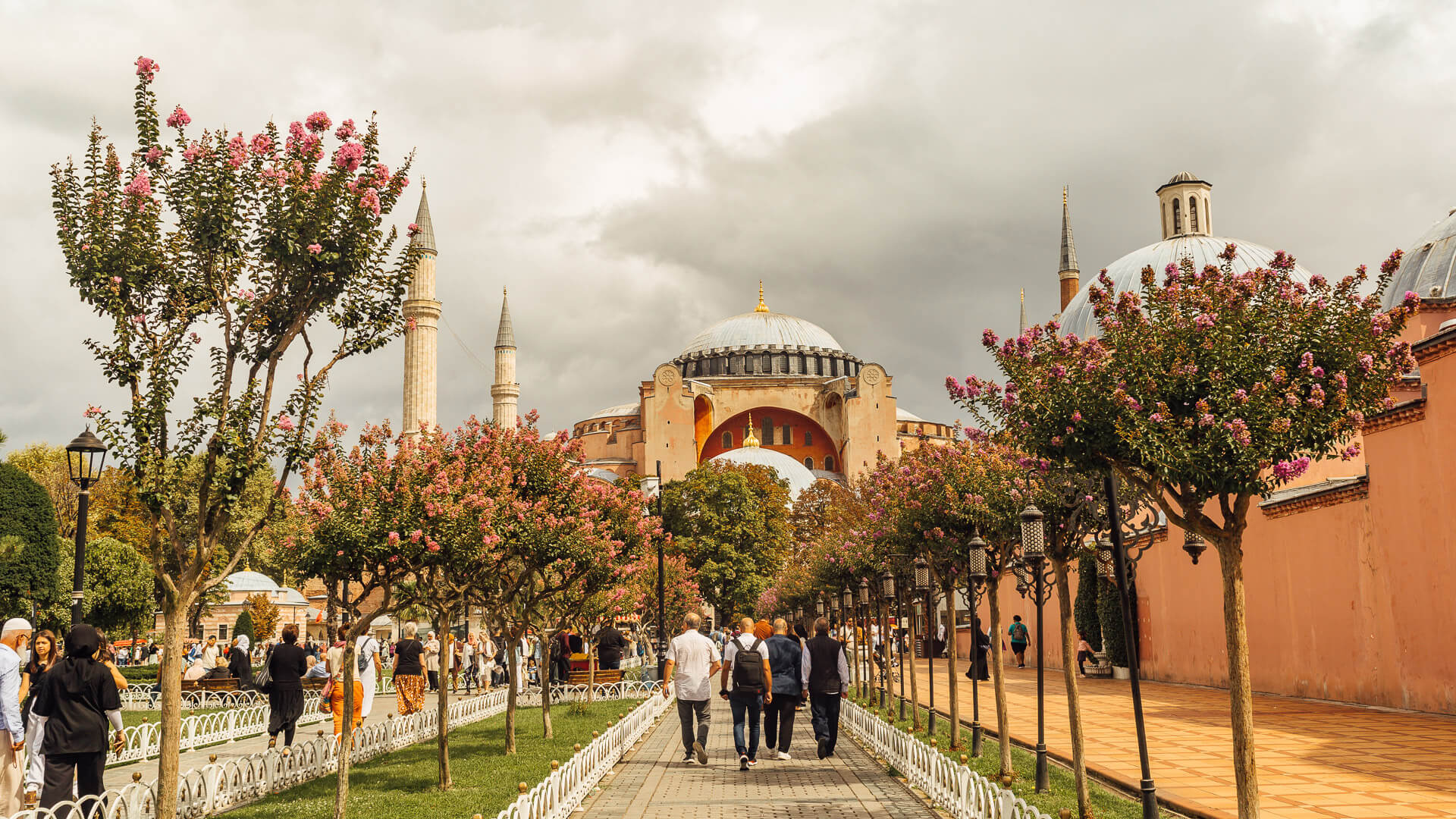 Discover Amazing Istanbul In 3 Days: The Ultimate Itinerary